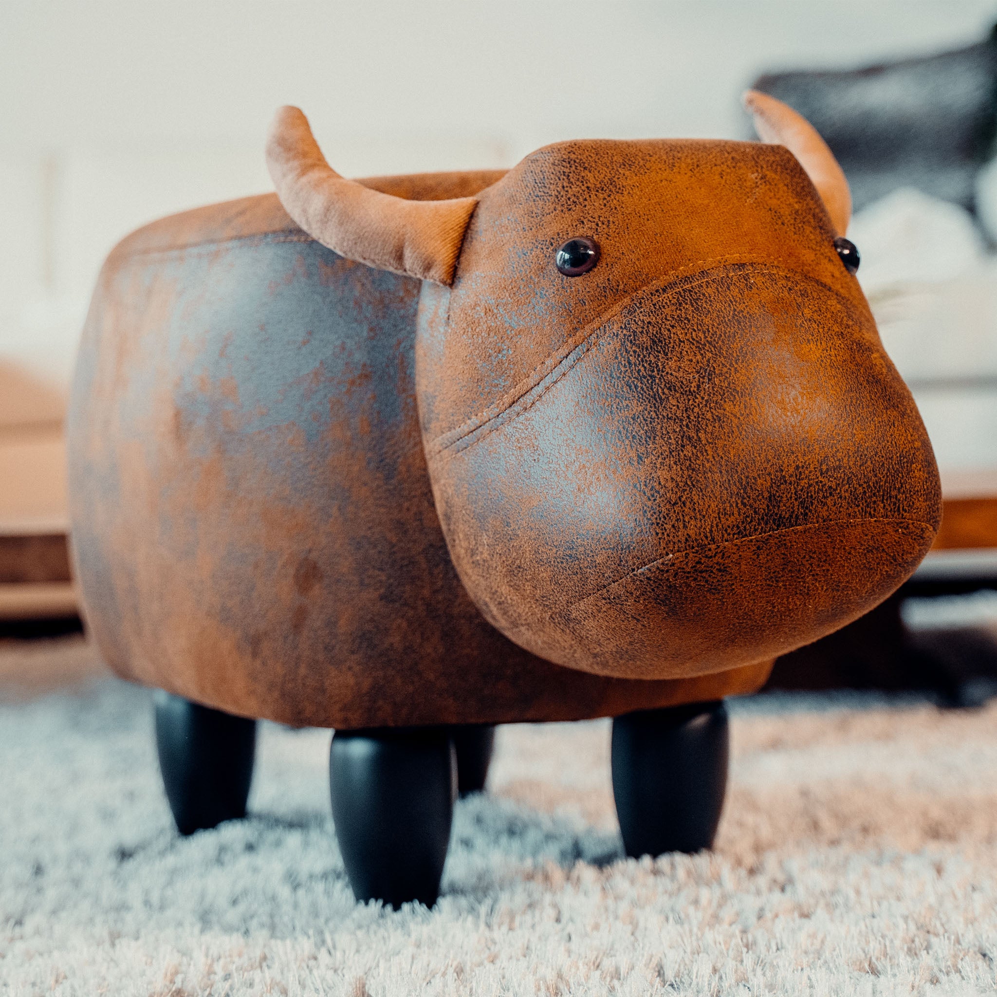 Cow stool for children - comfortable, space-saving & imaginative